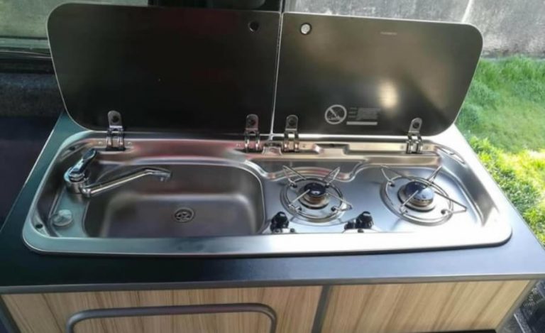 Sink and kitchen inside Renault Master